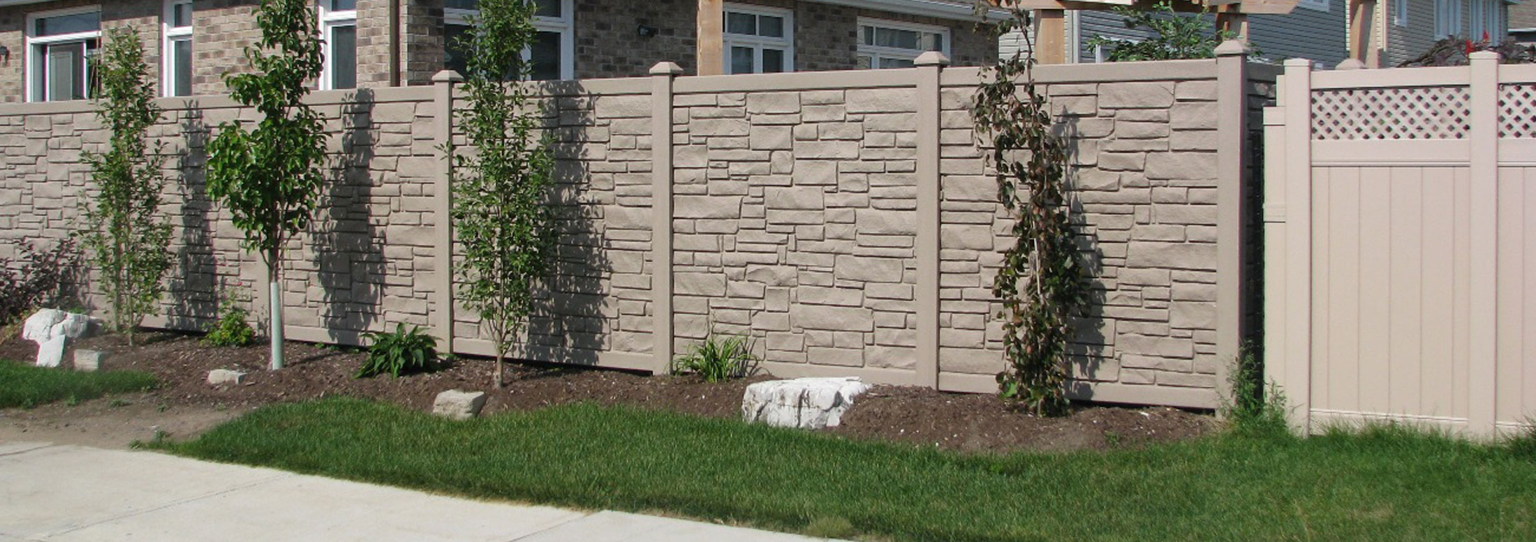 Clôtures Clobec | Clôtures à Laval, Lanaudière et Laurentides